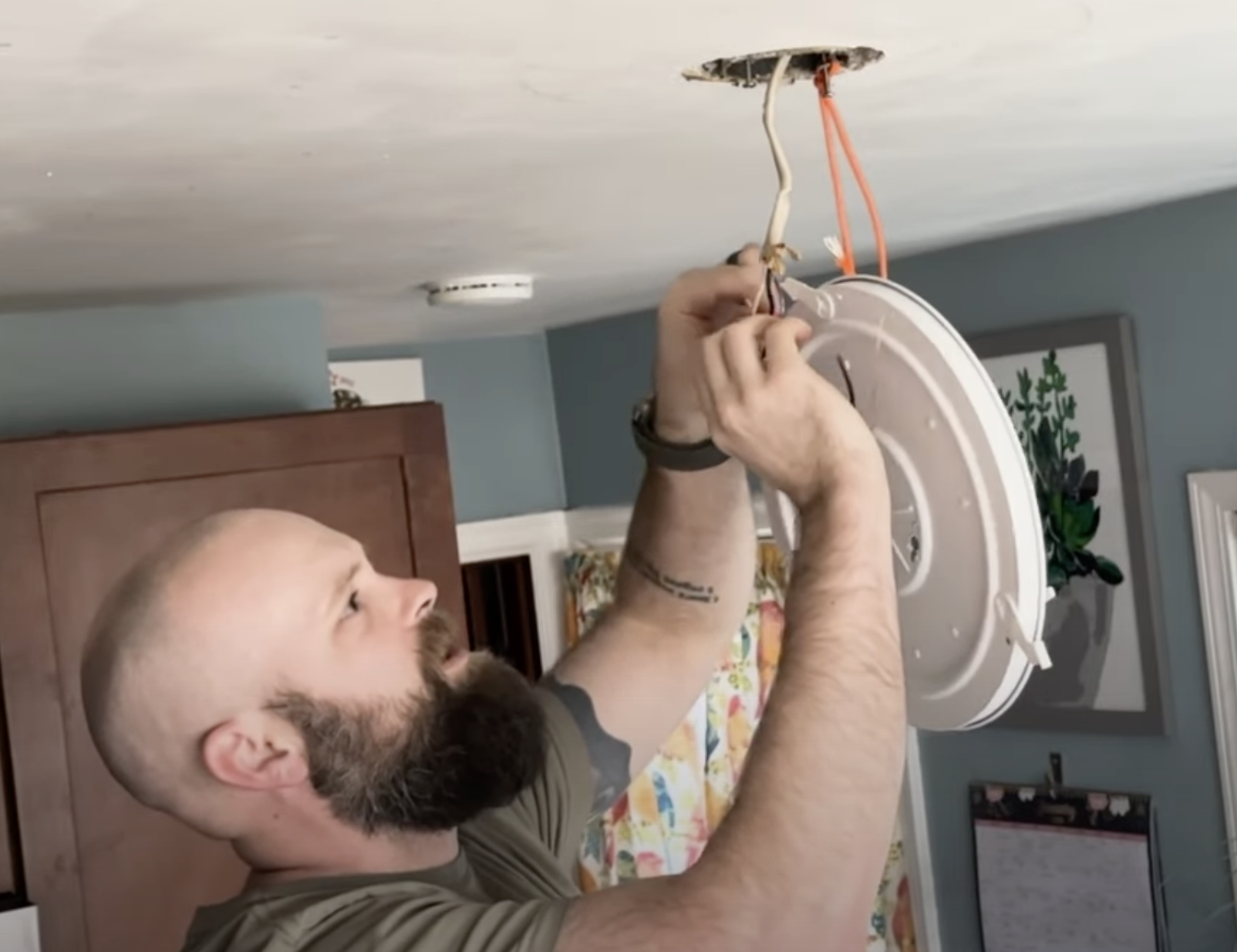 How to Replace a Light Fixture: Step-by-Step Guide for DIY Installation ...